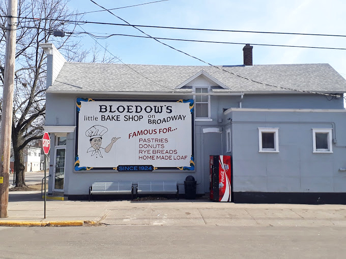 Home of the legendary Bismark&mdash;a pastry so good, it might just unite the entire Midwest. Fluffy, sweet, and utterly irresistible.