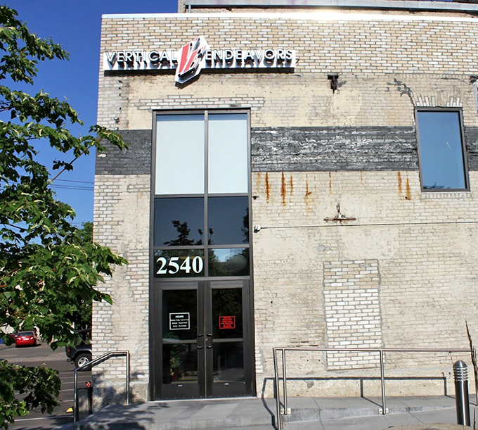 Spiderman's training ground or adult jungle gym? Either way, you'll be defying gravity and common sense in style.