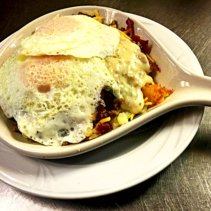 Skillet skills on point! This breakfast masterpiece is like a warm hug for your taste buds, complete with a cheese blanket.