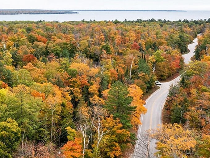 Fall's fiery palette transforms Door County's winding roads into nature's version of the yellow brick road &ndash; but with better scenery.