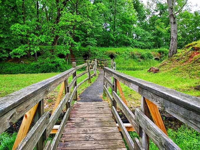 This wooden boardwalk guides visitors through the park, offering up-close views of the ovens while protecting both the structures and the natural environment.