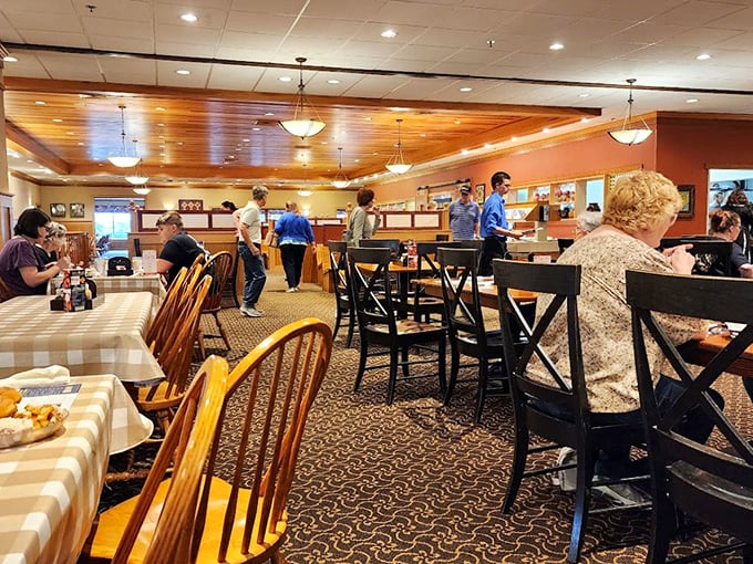 Dinner and a show - Amish style! Watch as buggies clip-clop by while you savor hearty fare that sticks to your ribs.