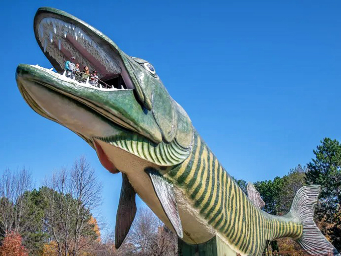 Scale-tipping sensation! Big Musky proves that in Wisconsin, even the fish stories are larger than life. It's the reel deal in roadside attractions!