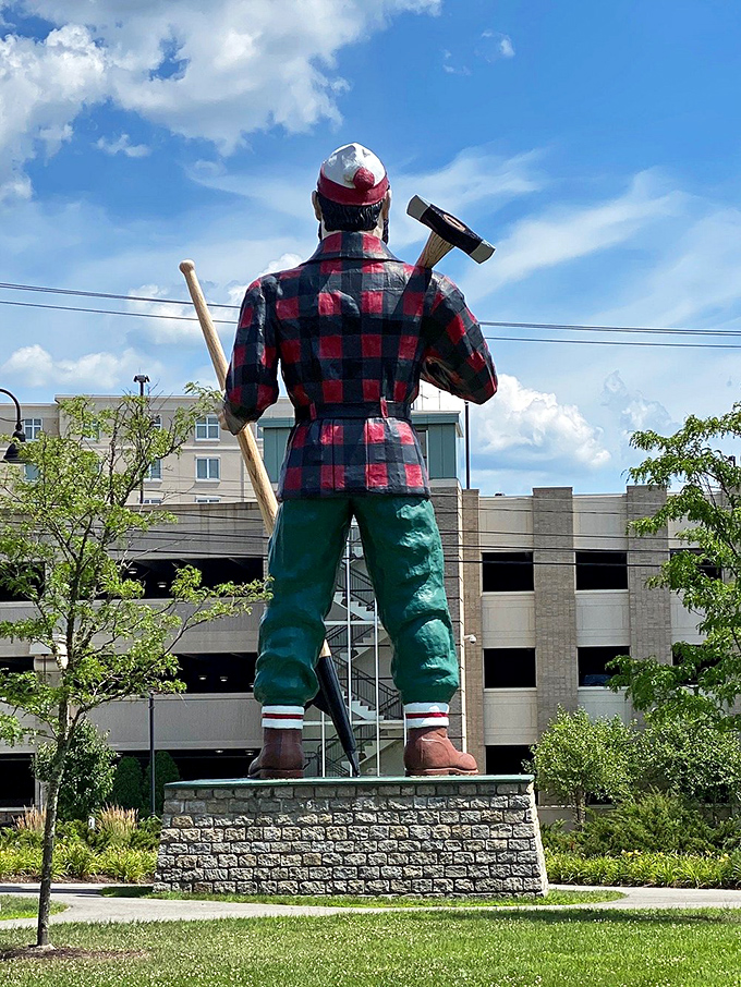 Even from behind, Paul commands attention. Those green pants could clothe an entire logging camp, yet somehow he makes them look stylish.