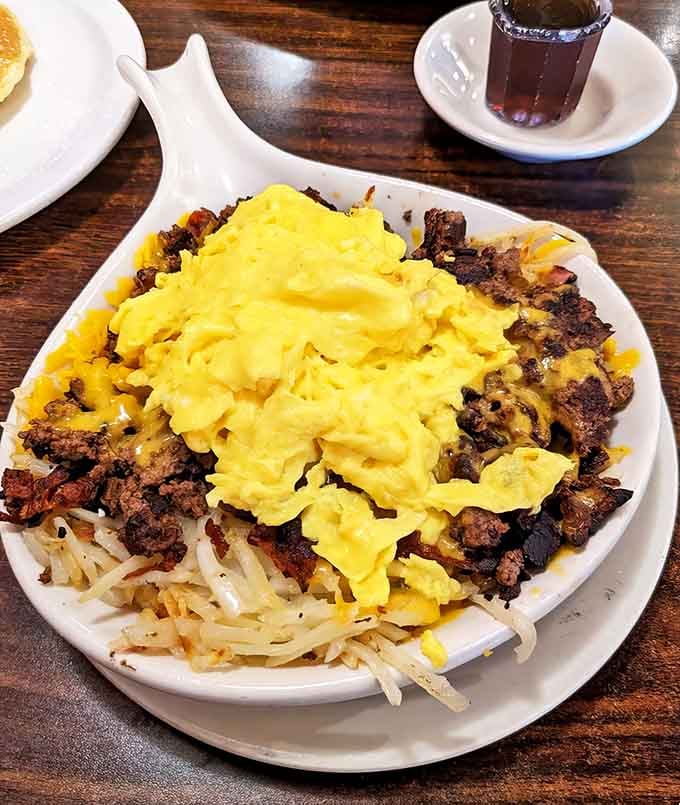 When your skillet arrives looking like it could feed a small village, you know you're in the right place for breakfast.