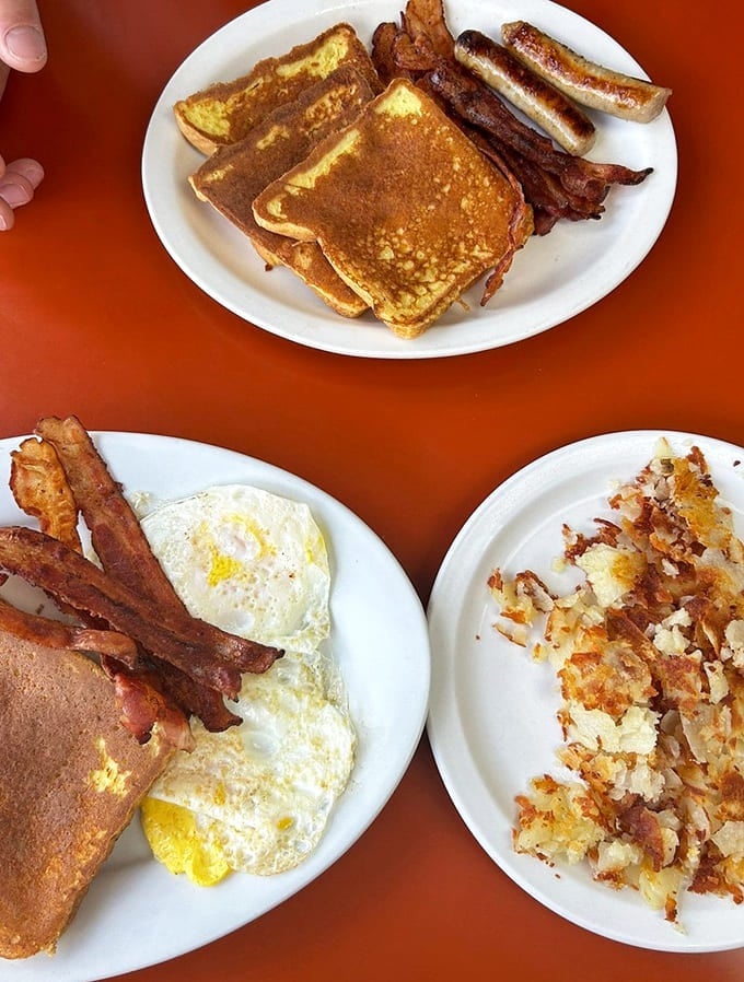 French toast and bacon arrive ready to fuel a full day of North Shore adventures, with portions generous enough to share if feeling charitable.