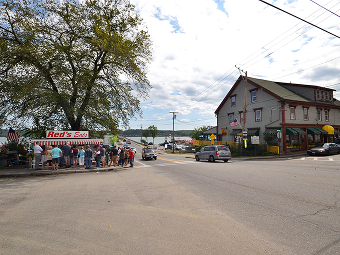 Red's Eats &ndash; where the line for lobster rolls is practically a Maine tourist attraction itself. Worth every minute of the wait!