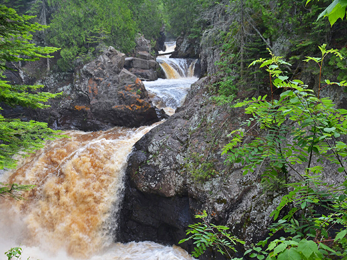 Stairway to heaven? Nope, just Cascade Falls doing its best Led Zeppelin impression. Rock on, water!