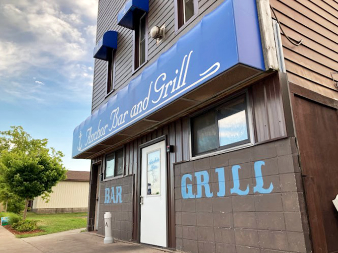 Take a seat inside this classic spot! The Anchor Bar has everything you need for a good time: great food, games, and a friendly atmosphere.