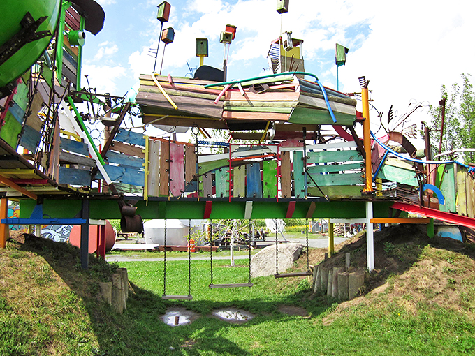 Imagine if Dali and Calder had a picnic in Minnesota. That's Franconia&mdash;where art breaks free from stuffy galleries and runs amok!