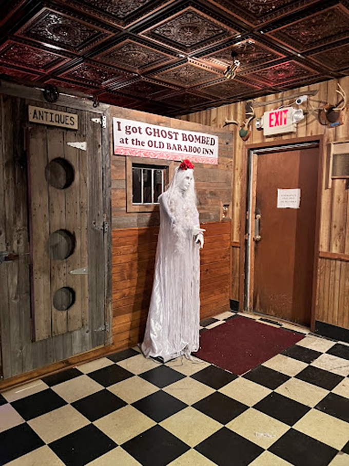 Ghost hunters, your barstool awaits! Grab a pint and settle in for some supernatural socializing.