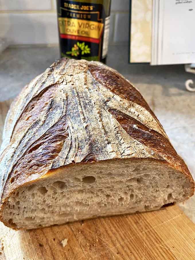 Country White perfection – a cross-section revealing the ideal crumb structure that bread nerds dream about at night.