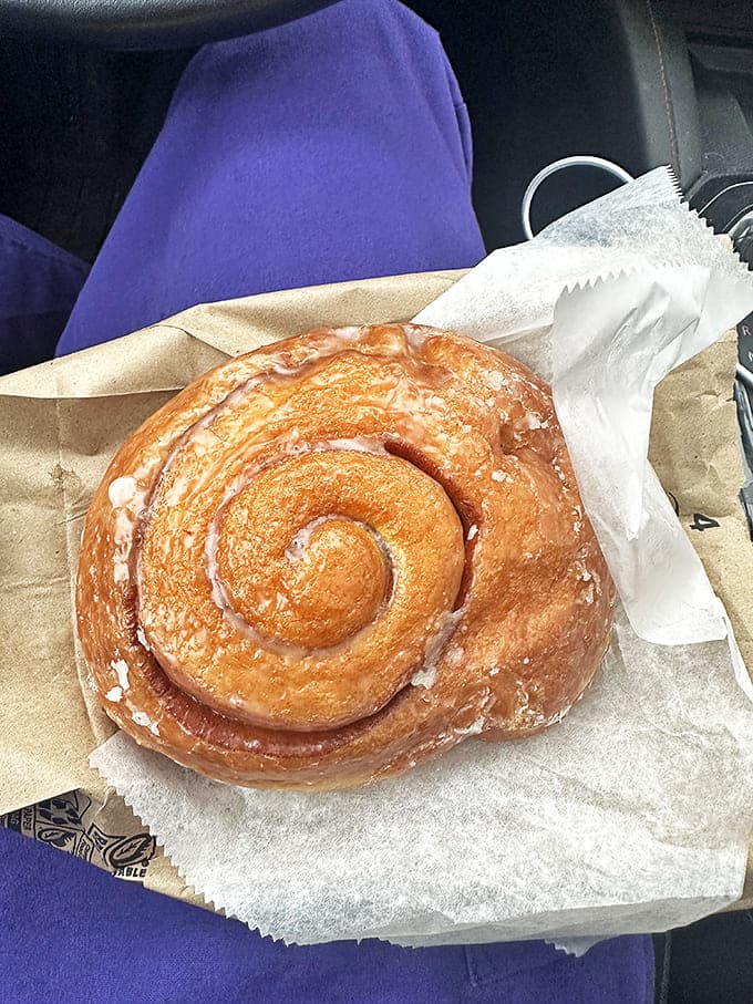 6. dom cinnamon roll