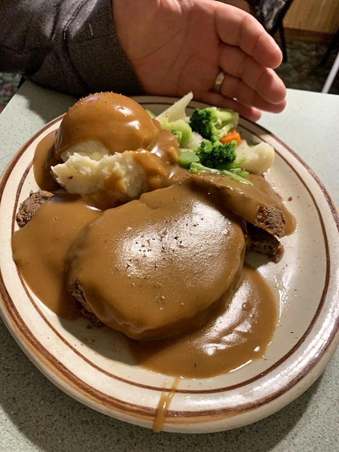 When gravy flows like a river over meatloaf mountains and mashed potato peaks, you know you've found comfort food nirvana.