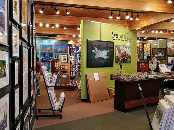 Sivertson Gallery showcases North Shore artistry in a space that lets the work shine without competing for attention like an overeager spotlight.