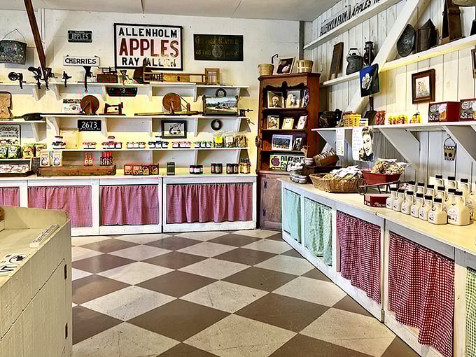 Step into a time machine of taste! This farm store is where nostalgia gets a delicious modern twist. 