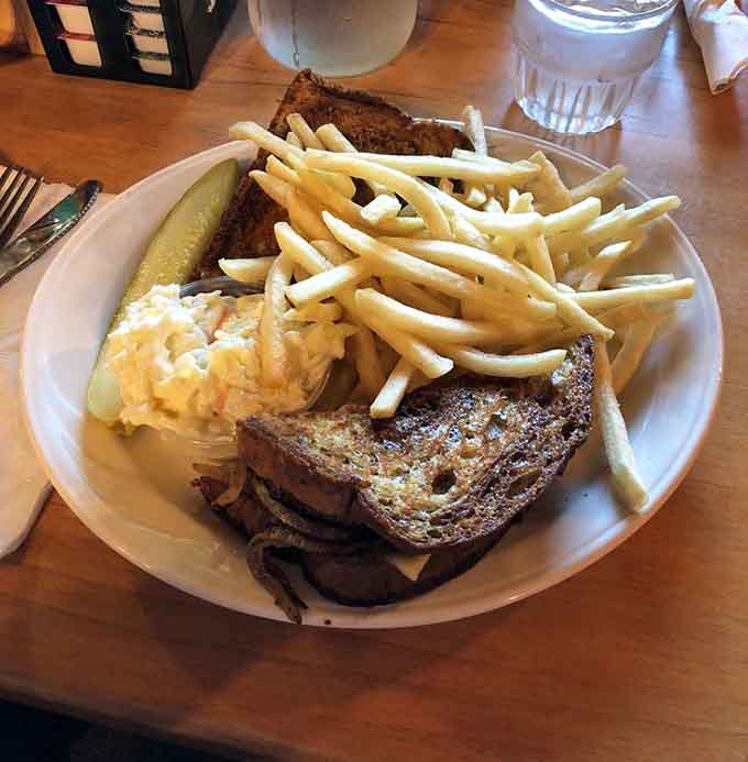 The patty melt comes with enough fries to share, though you probably won't want to after that first bite.