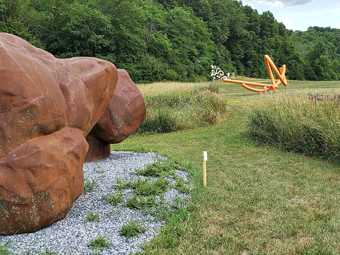 Talk about rock stars! These boulders are striking a pose that would make even the Rolling Stones jealous.