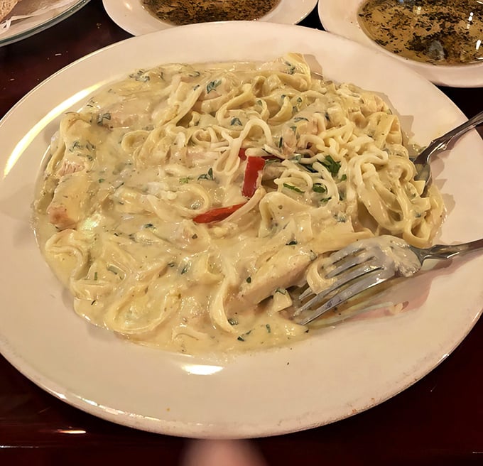 A perfect forkful of heaven &ndash; creamy pasta that somehow manages to be rich without crossing into heavy territory.