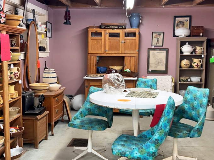 That turquoise dining set isn't just furniture &ndash; it's a time machine to family dinners circa 1965, TV trays and all.