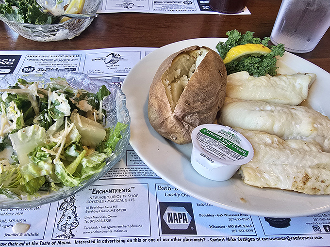 Mashed potatoes so creamy they could make a Frenchman weep, paired with seafood that tastes like it jumped from ocean to plate.