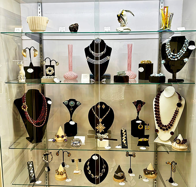 Treasure hunters, rejoice! This jumble of jewels and tchotchkes is like a pirate's chest meets your eccentric aunt's vanity.