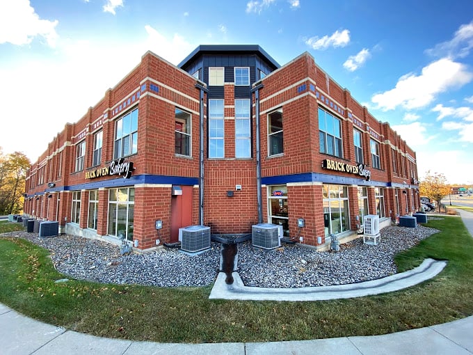 Modern meets rustic in this bread lover's paradise. The aroma alone is enough to make you weak in the knees&mdash;resistance is futile!