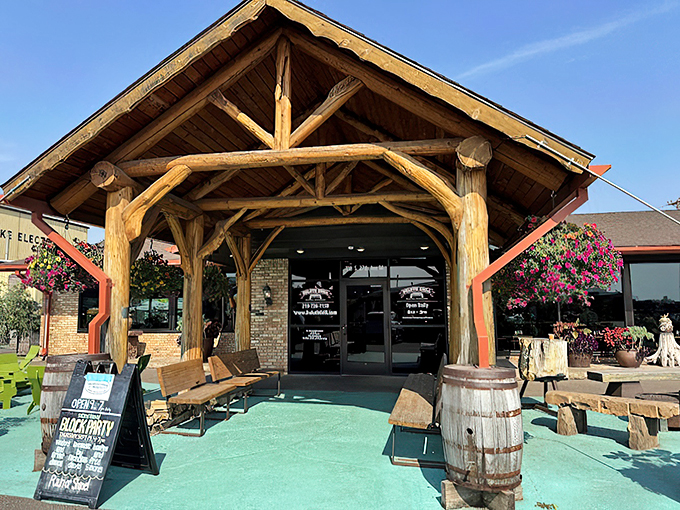 Farm-to-table meets fork-to-mouth deliciousness! Duluth Grill's pies are a tasty lesson in sustainability&mdash;saving the planet never tasted so good.