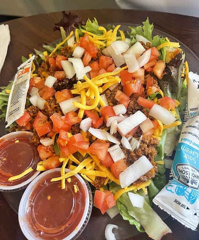 Even the salads here come loaded with enough toppings to qualify as a proper meal, because skimpy portions aren't the Minnesota way.