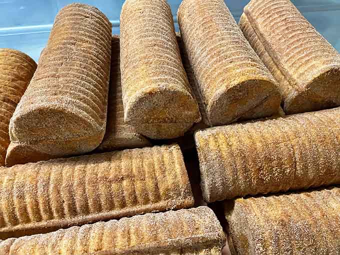 Look at those cinnamon swirls and tell me you don't want to toast one with butter right now, because that would be a lie we'd all see through.