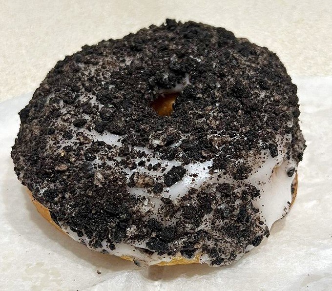 This cookies and cream donut proves that Oreos aren't just for dunking &ndash; they're for donut-topping magnificence.