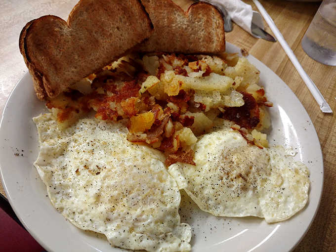 Breakfast served all day because V&M understands that sometimes the soul needs eggs and toast at 3 PM.