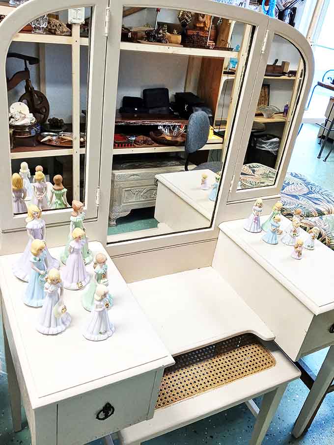 A vintage vanity set complete with mirror, because getting ready in the morning should feel like preparing for your close-up.