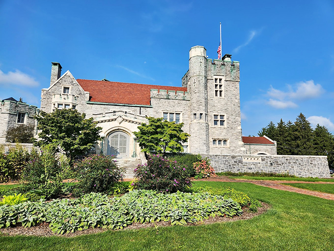 Wales meets the Midwest in this limestone beauty. It's like someone shrunk a European castle and dropped it in Ohio.