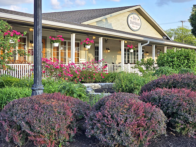 Vanilla crumb pie, anyone? How about peanut butter cream? At Der Dutchman, the hardest decision isn't whether to have pie—it's which one to try first! Enjoy your slice on the wraparound porch, surrounded by flowers and the soothing clip-clop of horse-drawn buggies. It's not just a meal; it's a mini-vacation!