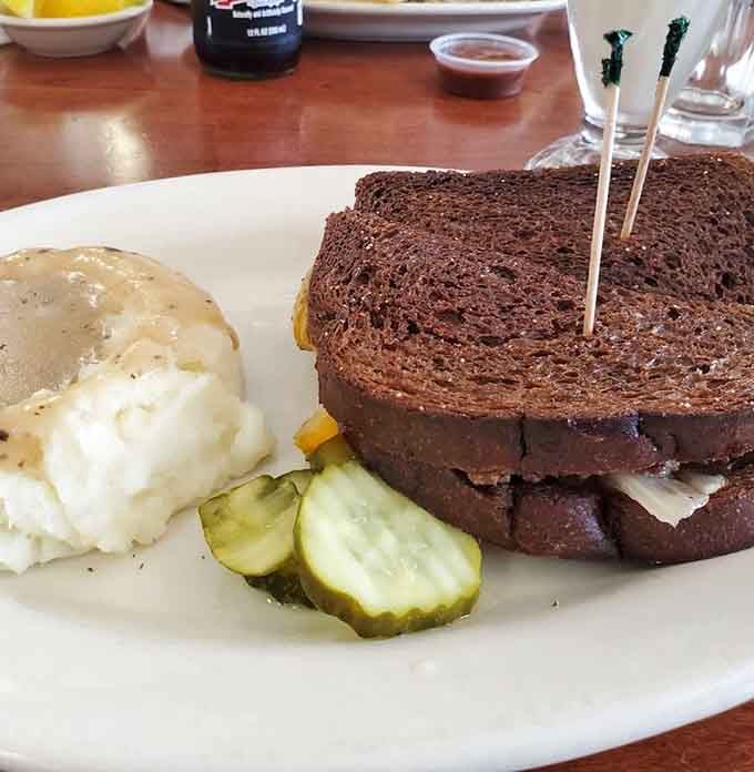 The patty melt paired with creamy mashed potatoes is comfort food at its finest, no apologies necessary.