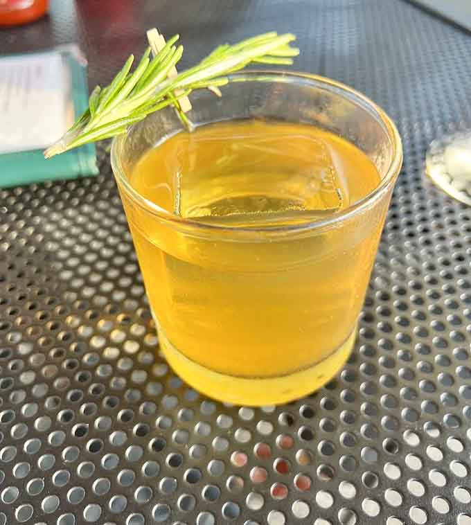 Even the drinks at Hi-Lo look like they're ready for their close-up, refreshing and perfectly garnished for maximum enjoyment and Instagram appeal.