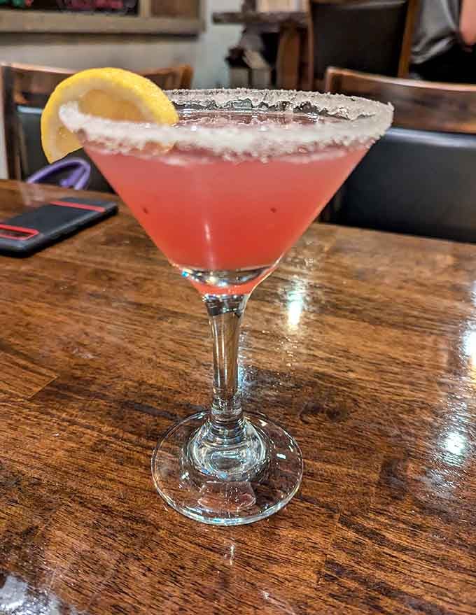 This perfectly pink margarita with its salt-rimmed glass is basically sunshine in cocktail form, the ideal fajita companion for discerning drinkers.