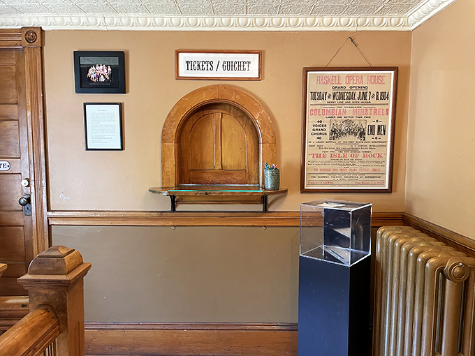 Ticket or Guichet Area: Where culture-seekers from two nations once queued for entertainment, this wooden window has witnessed a century of artistic anticipation.