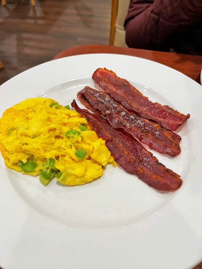 Bacon so perfect it could bring peace to warring nations. Or at least to feuding family members at the breakfast table.