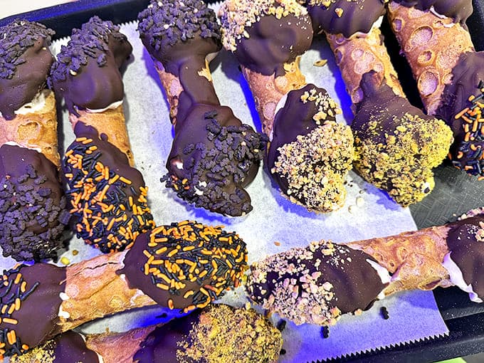Chocolate-dipped cannoli: where Italian tradition meets American indulgence. These crispy tubes of joy deliver cross-cultural deliciousness in every bite.