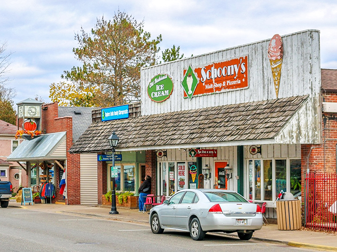 Where the St. Croix gets rocky! Taylors Falls is a geological wonderland with a side of small-town charm.