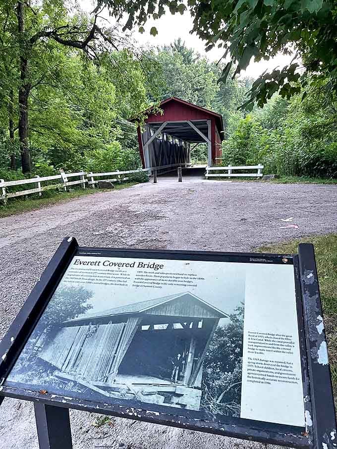 Everett Covered Bridge This crimson beauty isn't just crossing a stream&mdash;it's spanning centuries of Ohio history.