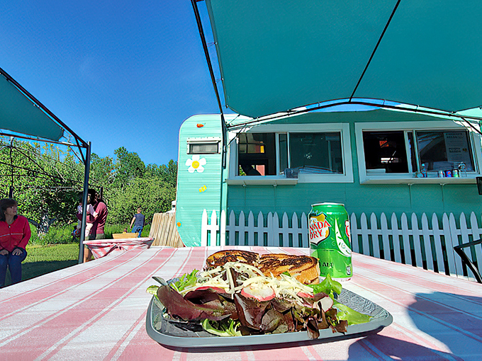 Fuel up here before your epic apple-picking adventure. The sandwiches are so fresh, they might just high-five you.
