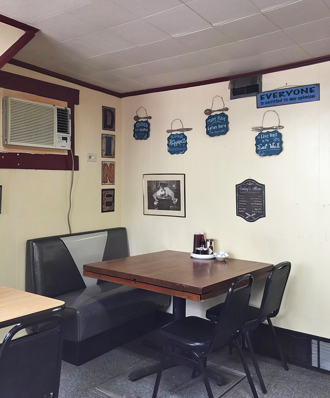 Simple dining spaces with touches of homespun wisdom on the walls create the perfect backdrop for serious breakfast business.