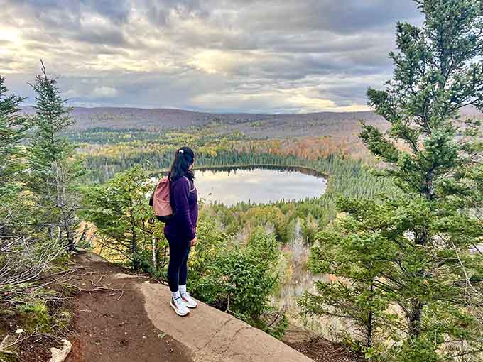 Sometimes you need to stop and just take it all in, letting the view do its thing while you remember why hiking beats scrolling.