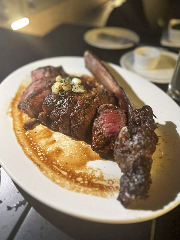 Carnivore poetry on a plate &ndash; this perfectly seared steak with its rosy center represents everything a chophouse should aspire to be.