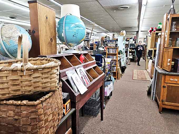 Every aisle tells a story of America's past &ndash; with globes that show countries that no longer exist and baskets woven by hand.