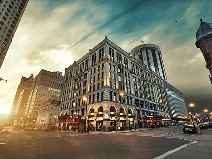 Gilded Age glamour meets ghostly guests. The Pfister: where luxury and spooky spectacles go hand in transparent hand!