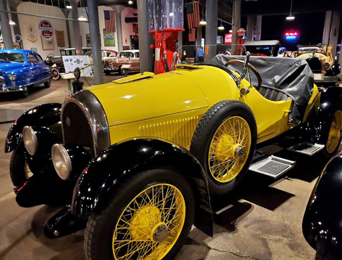 Rev up your engines of nostalgia! This sunny yellow classic is giving us serious "American Graffiti" flashbacks.